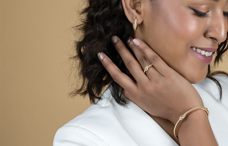 Naeva Jewels - Gold and Diamond Jewelry in India